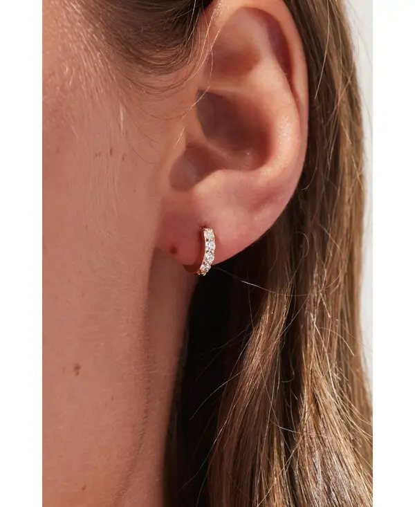 ANA LUISA Suzanne Huggie Hoop Earrings - Gold