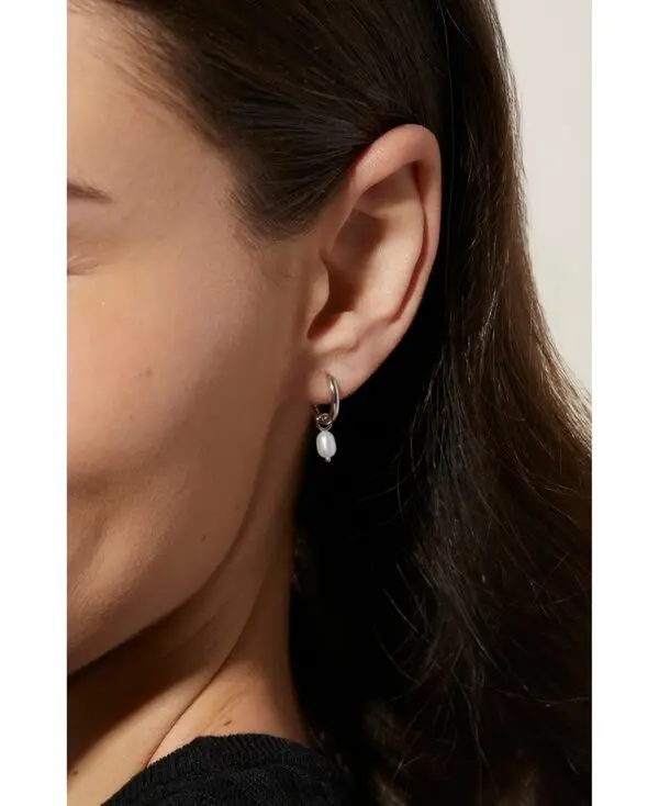 ANA LUISA Frida Freshwater Pearl Huggie Earrings - Silver