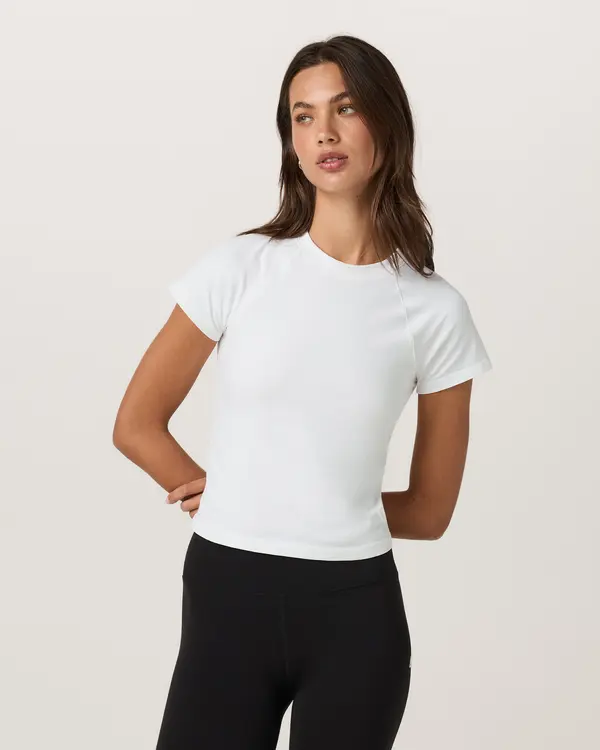 Vuori Short Sleeve Surge Seamless T-shirt - White