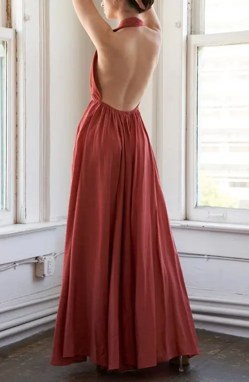 FREEMARKET Open Back Halter Maxi Dress