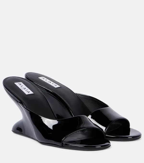 Alaïa Curve 75 Patent Leather Wedge Mules
