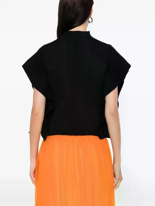 Cfcl Portrait Crease Top In Black - 40% Off | Editorialist