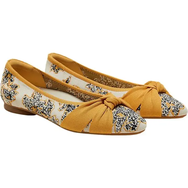 Vivaia Toe Knotted Flats - Ivory Ginger Botanical