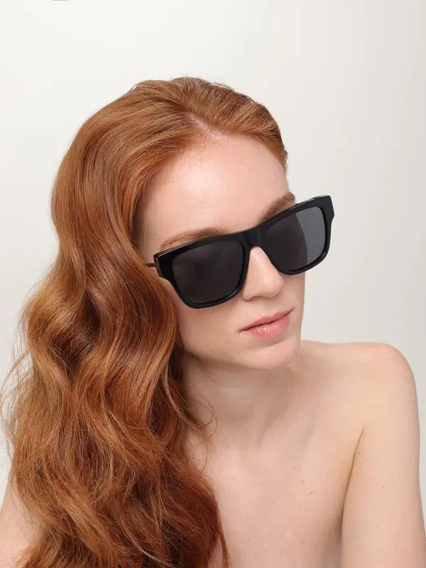 Givenchy Full Rim Sunglasses - Black