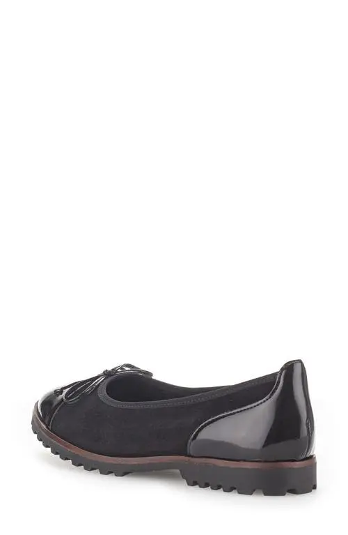Gabor Patent Bow Flat