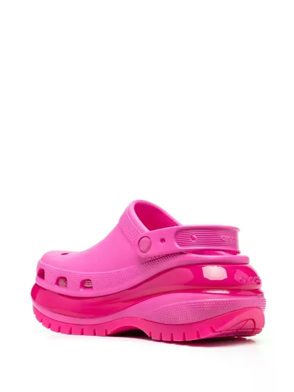 CROCS Classic Mega Crush Mules - Pink