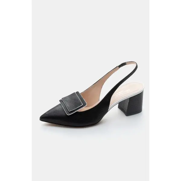 BELLS & BECKS Luna Slingback Pump - Black