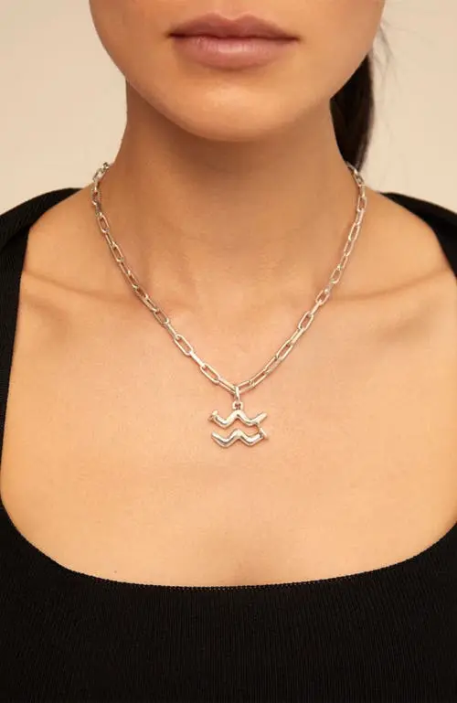 UNODE50 Mini Linkline Charm Necklace - Silver