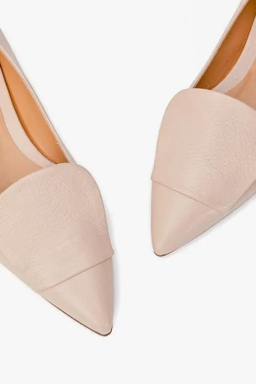 BELLS & BECKS Lia Pointed Toe Loafer - Nude
