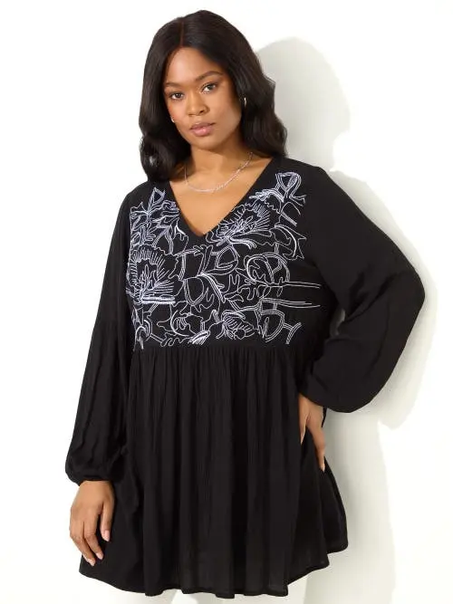 LIVE UNLIMITED Embroidered Crinkle Tunic