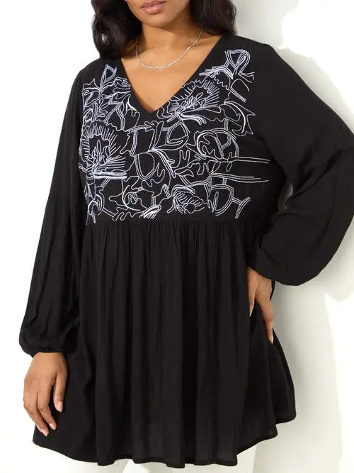 LIVE UNLIMITED Embroidered Crinkle Tunic
