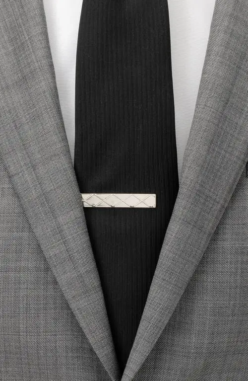 CUFFLINKS, INC. 