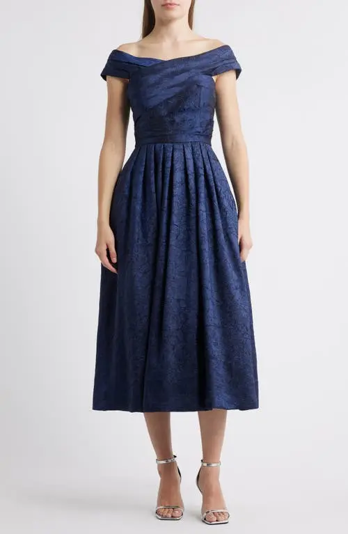 TAHARI ASL Crushed Taffeta Off-the-shoulder Cocktail Dress