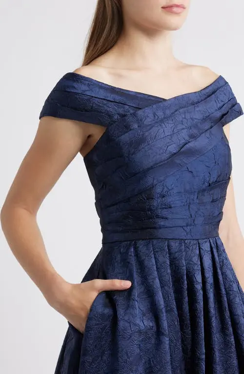 Tahari Asl Crushed Taffeta Off-The-Shoulder Cocktail Dress - Navy |  Editorialist