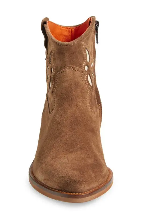 Penelope Chilvers Cassidy Western Boots - Sesame