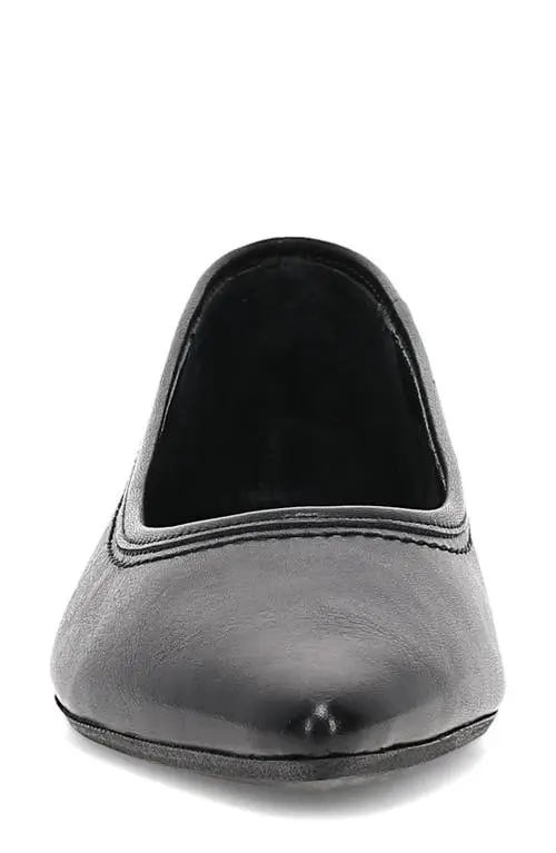 THE FRYE COMPANY Heather Pointed Toe Flat - Black