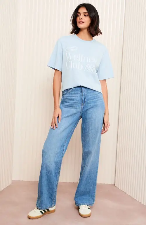 FRIENDS LIKE THESE Wellness Club Graphic T-shirt