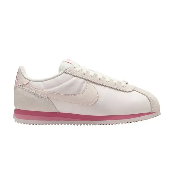 Nike Cortez Sneakers - Pink