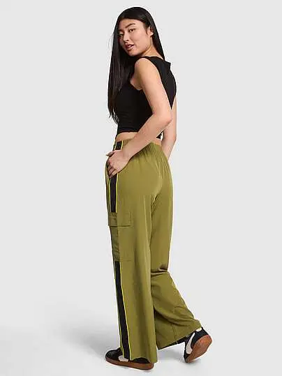 Pink Tech Woven Wide-leg Pants - Green