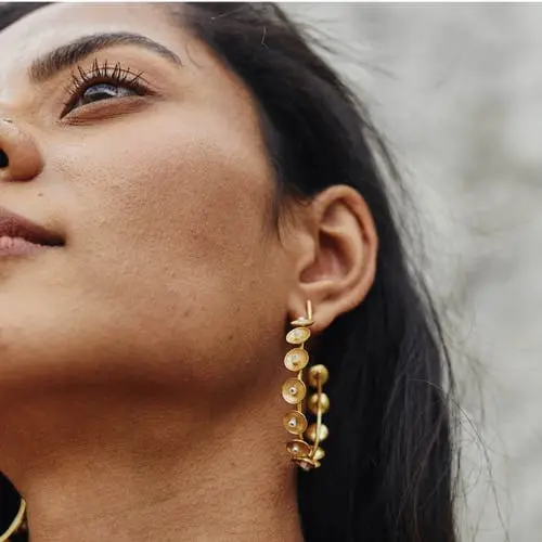 DHWANI BANSAL Vitr Hoop Earrings