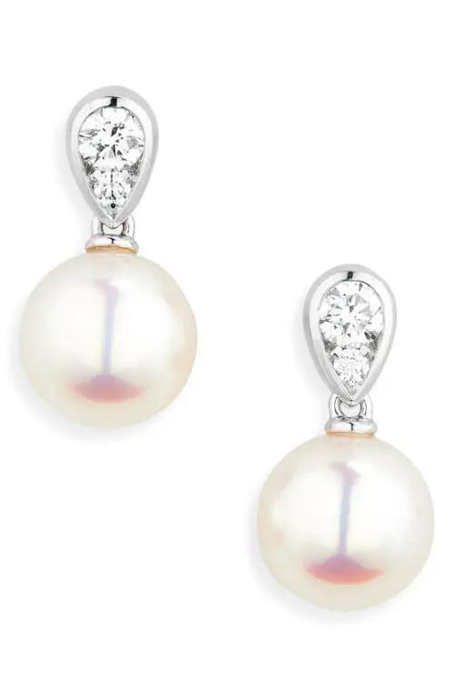 Mikimoto Akoya Pearl And Diamond Stud Earrings - 18kw