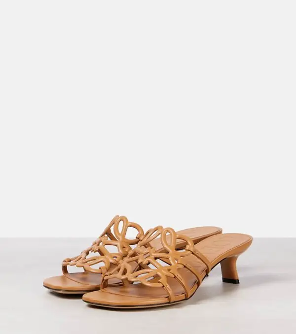 Loewe Petal Anagram Leather Mules - Brown