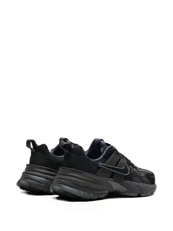 Nike V2k Run Gore-tex Sneakers