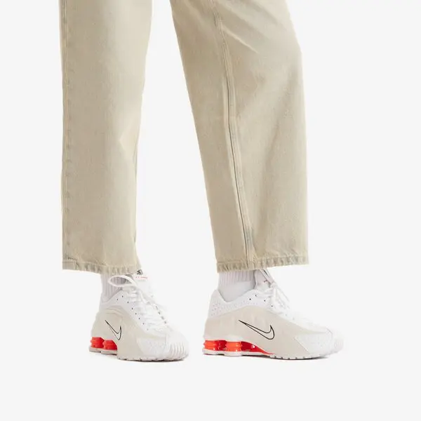 Nike Shox R4 W Sneakers - White/phantom/red