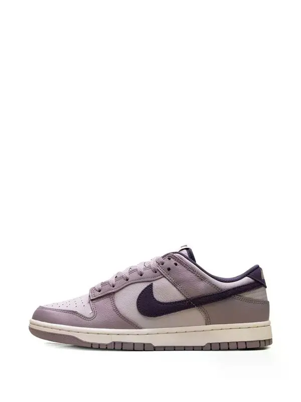 Nike Dunk Low Se Light Violet Ore Sneakers - Purple