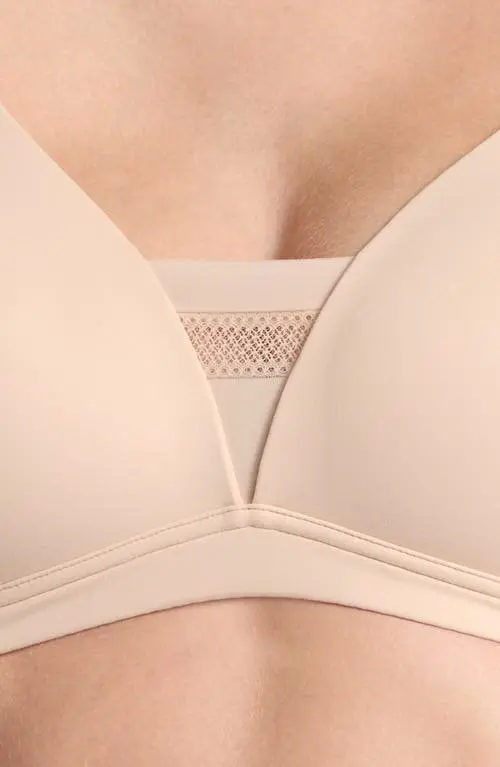 Chantelle Easy Bliss Wireless Bra - Blush