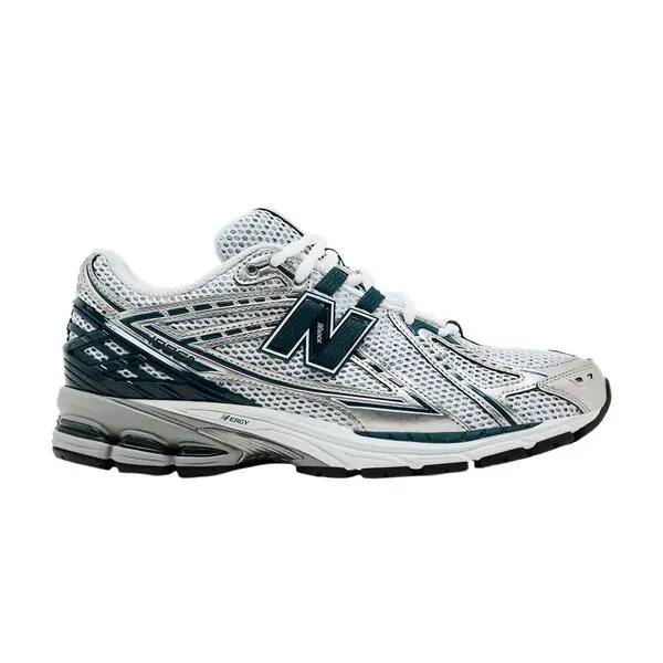 NEW BALANCE 1906r Sneakers