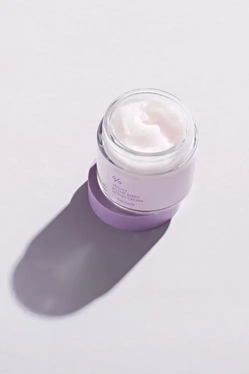 DR. CEURACLE Vegan Active Berry Lifting Cream - None