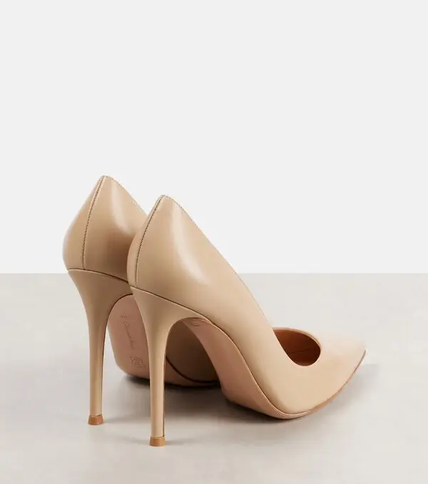 GIANVITO ROSSI 105 Leather Pointed Toe Pumps - Beige
