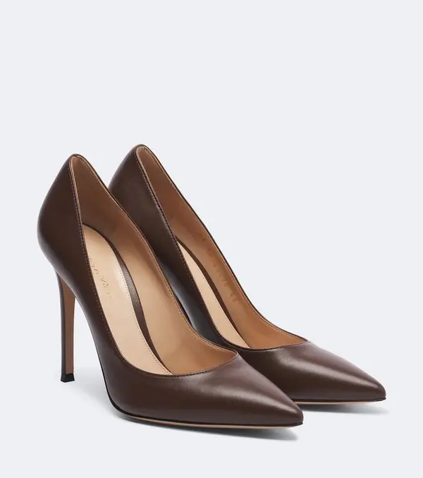 GIANVITO ROSSI 105 Leather Pumps - Brown