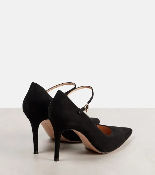 GIANVITO ROSSI Suede Pointed Toe Pumps - Black