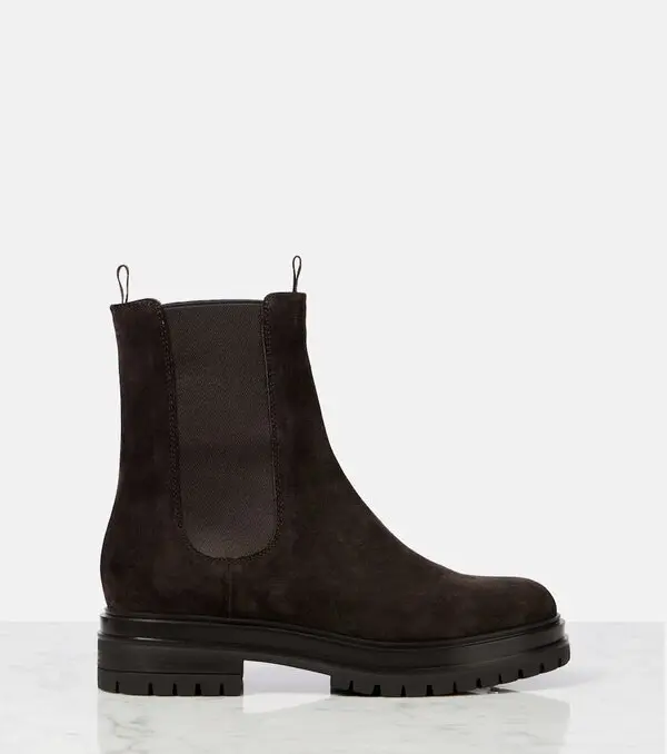 GIANVITO ROSSI Chester Suede Chelsea Boots - Brown