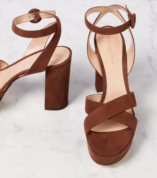 GIANVITO ROSSI Sabrina Suede Platform Sandals - Brown