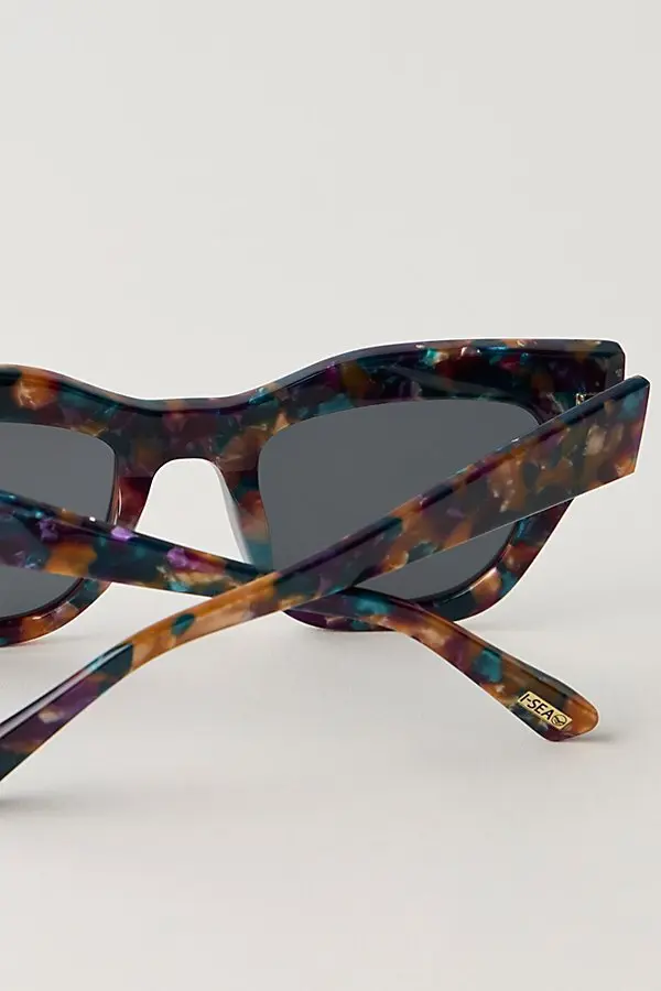 Free People Decker Polarized Square Sunglasses - Jade