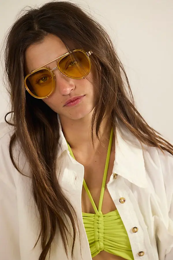 Free People Oversized Aviator Sunglasses With Metal Detailing - Soft Lemon