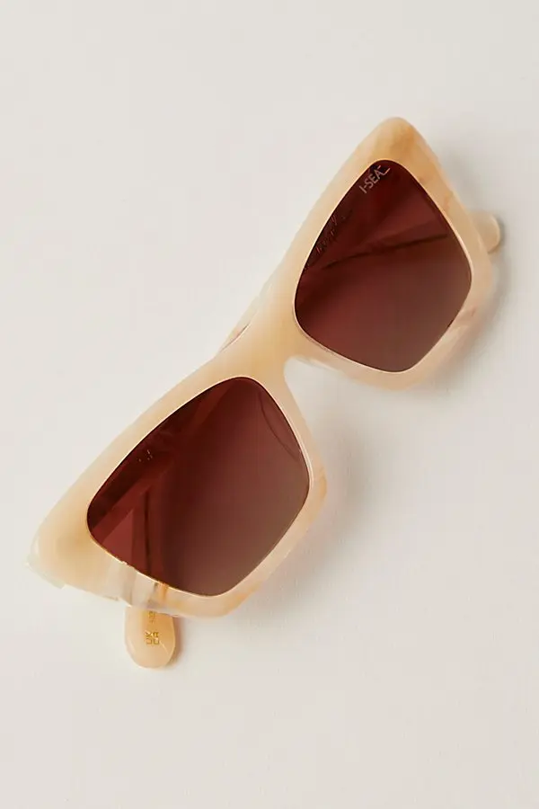 Free People Cate Polarized Cat Eye Sunglasses - Vanilla Gradient