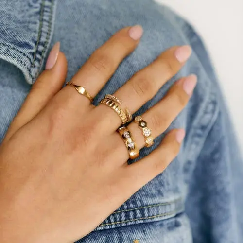 MAZIN JEWELS Micro Signet Ring