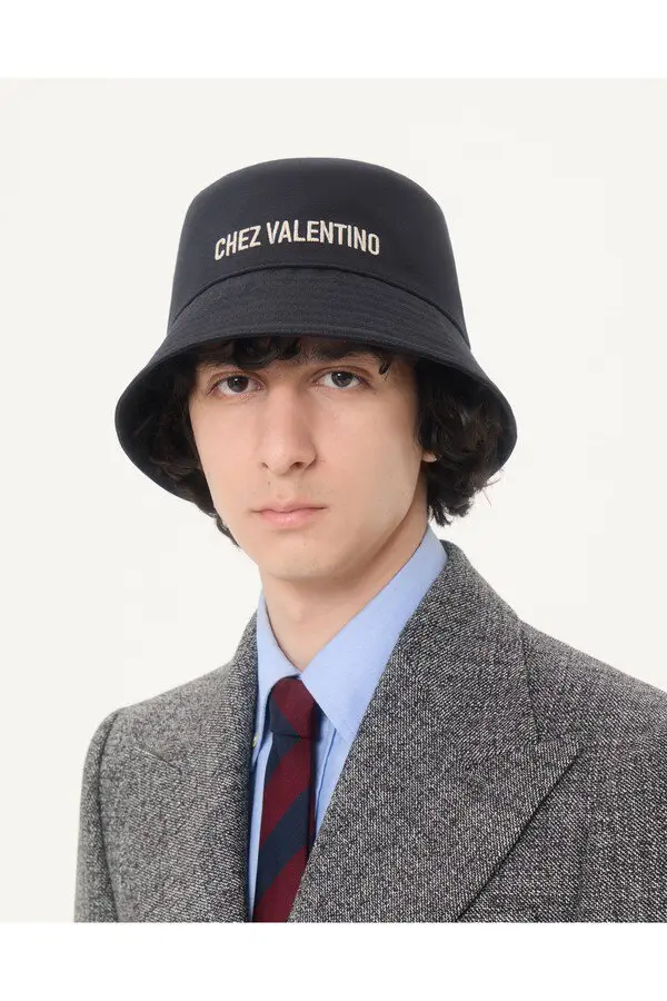 Valentino Garavani Chez Embroidered Bucket Hat - Natural