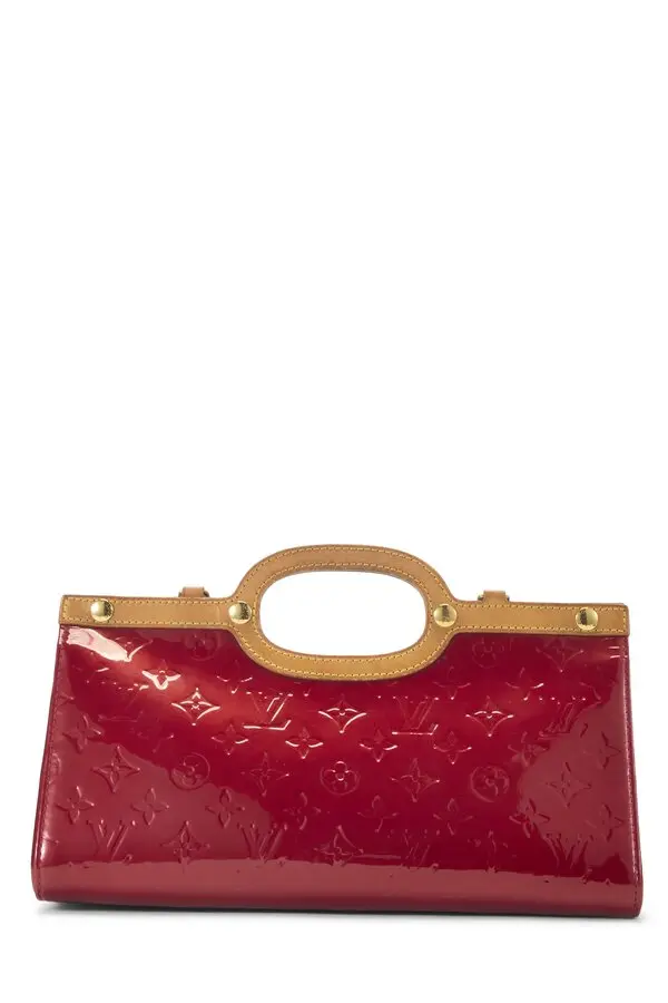 LOUIS VUITTON Monogram Vernis Roxbury Bag