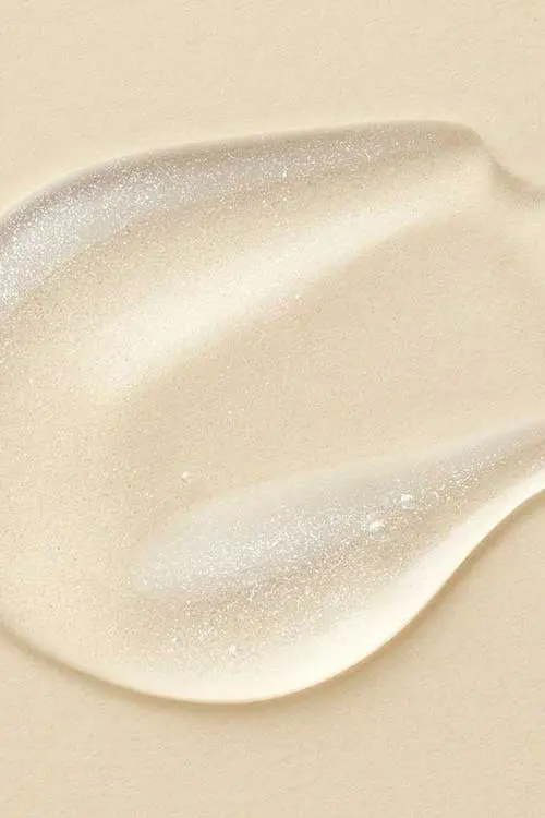 CLE COSMETICS Glimmering Complexion Gel - Crystal-clear