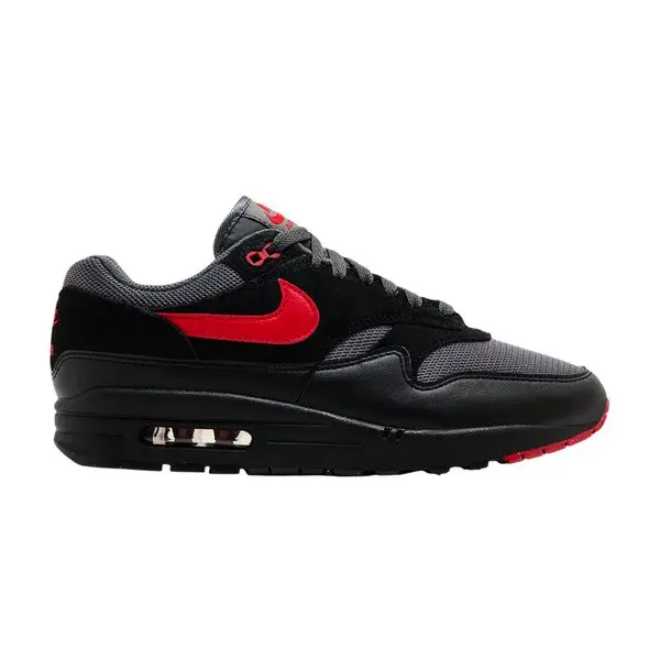 Nike Air Max 1 Essential Sneakers