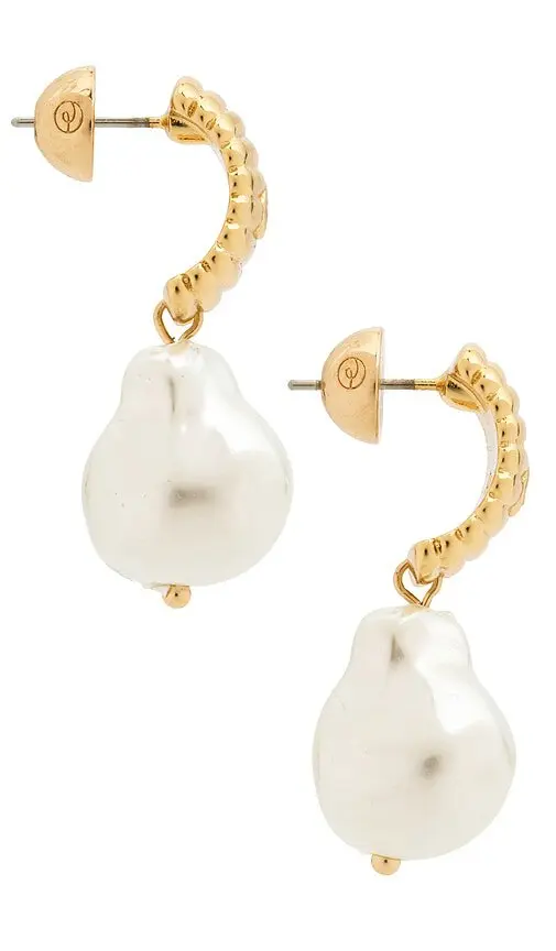 Ettika Ribbed Pearl Drop Earrings