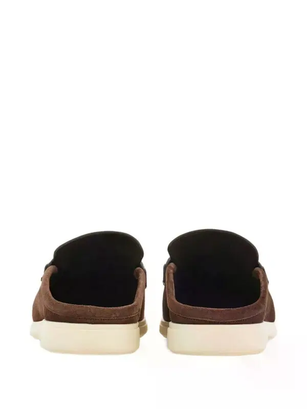 FERRAGAMO Gancini Buckle Loafers
