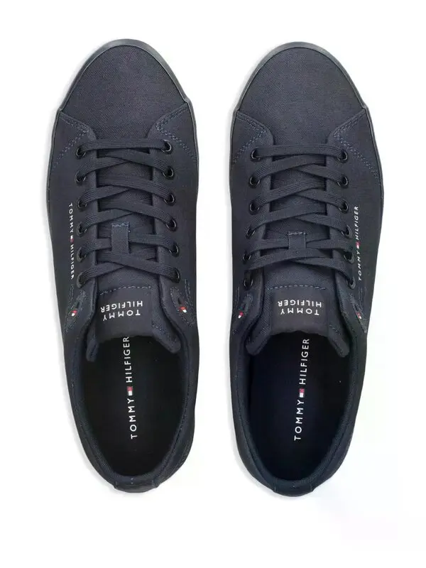 Tommy Hilfiger Logo Sneakers