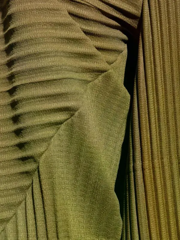 Issey Miyake Pleated Zip-up Jacket