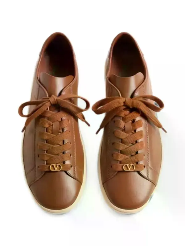 Valentino Garavani Royco Trainers In Nappa Calfskin - Brown